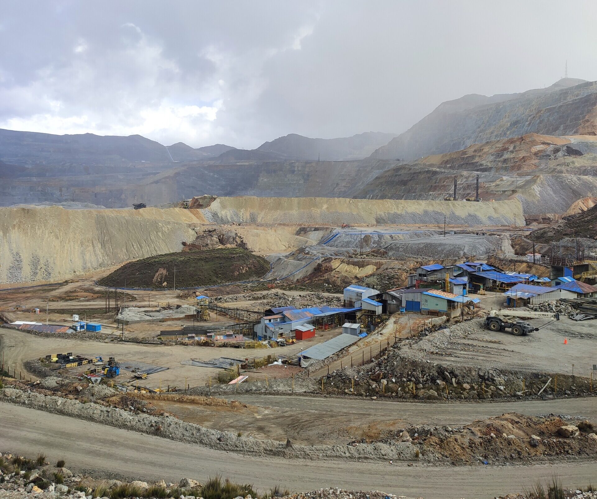 L'extraction à tout prix ? Zoom sur les mines de cuivre au Pérou ...